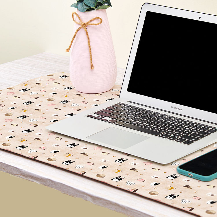 Designer Desk Mats - Skid-proof Tech Mats | Zoomin