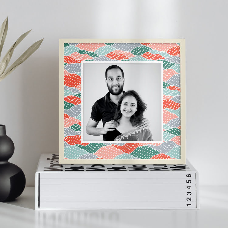 Mat Photo Frame - Customized Designer Mat Photo Frames