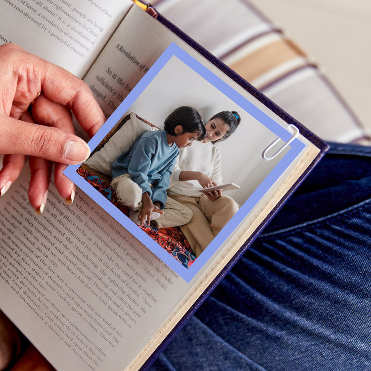 Square Photo Prints Online - Custom 4x4 Photo Prints | Zoomin