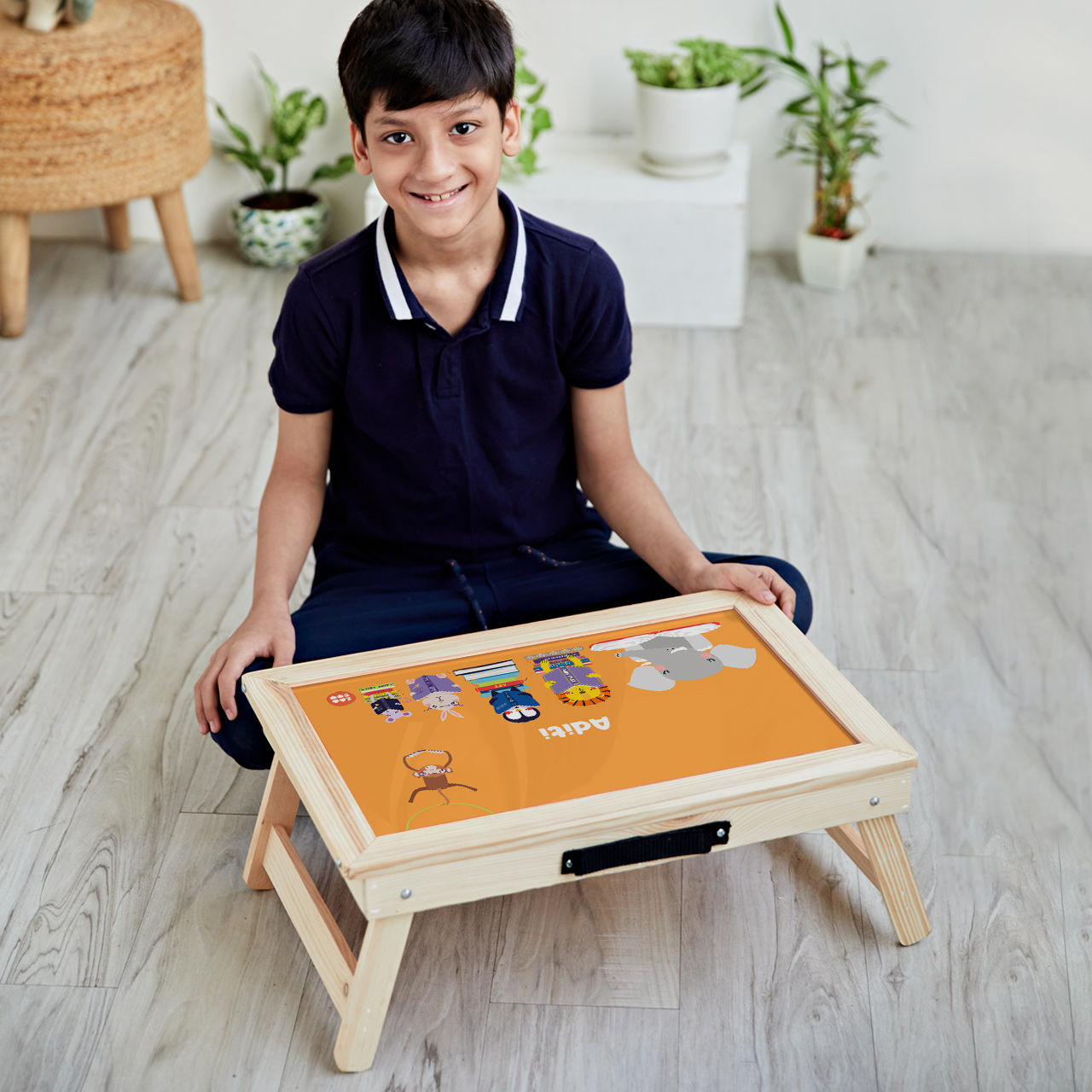 Animal Library Foldable Desk | Zoomin