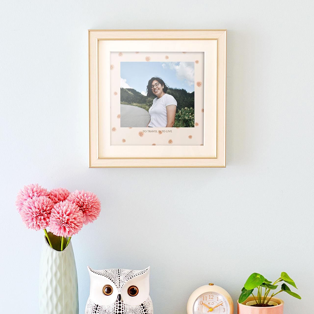 Treasure Trove Premium Modern Vogue Photo Frame | Zoomin