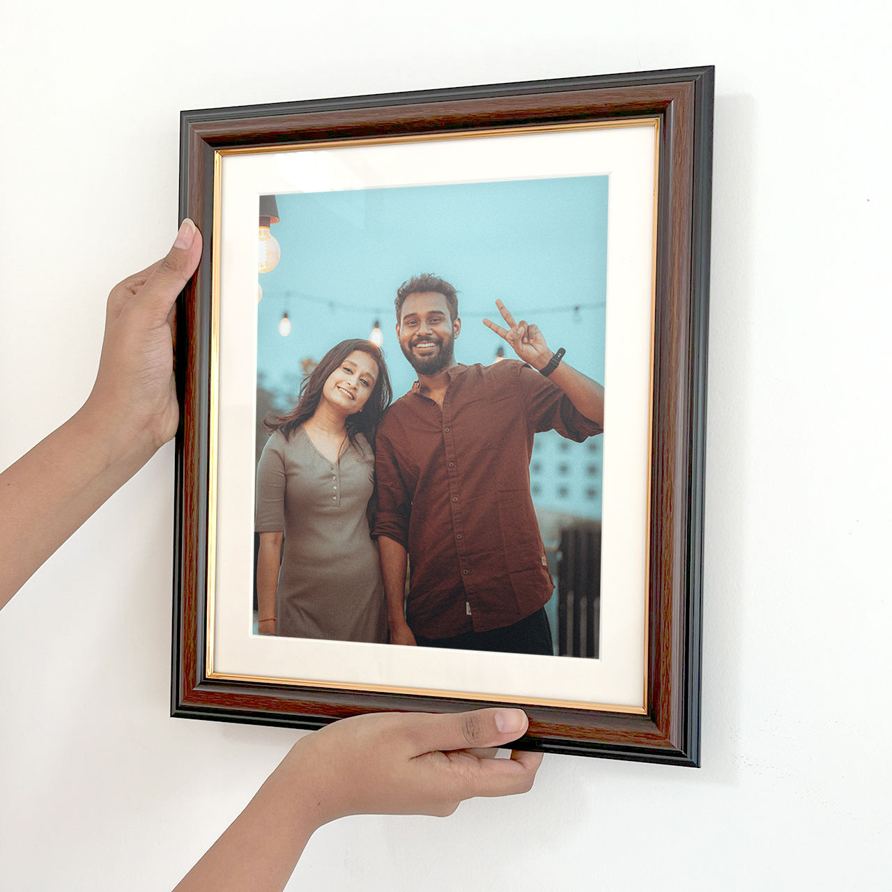 Full Photo Premium Vintage Vibe Photo Frame | Zoomin