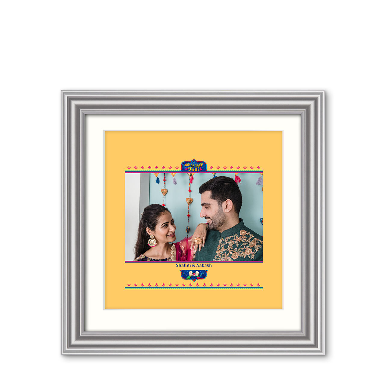 Buy Premium Vintage Vibe Photo Frame Online in India