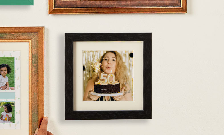 Happy New Year Gifts Online - Custom Gifts For New Year | Zoomin